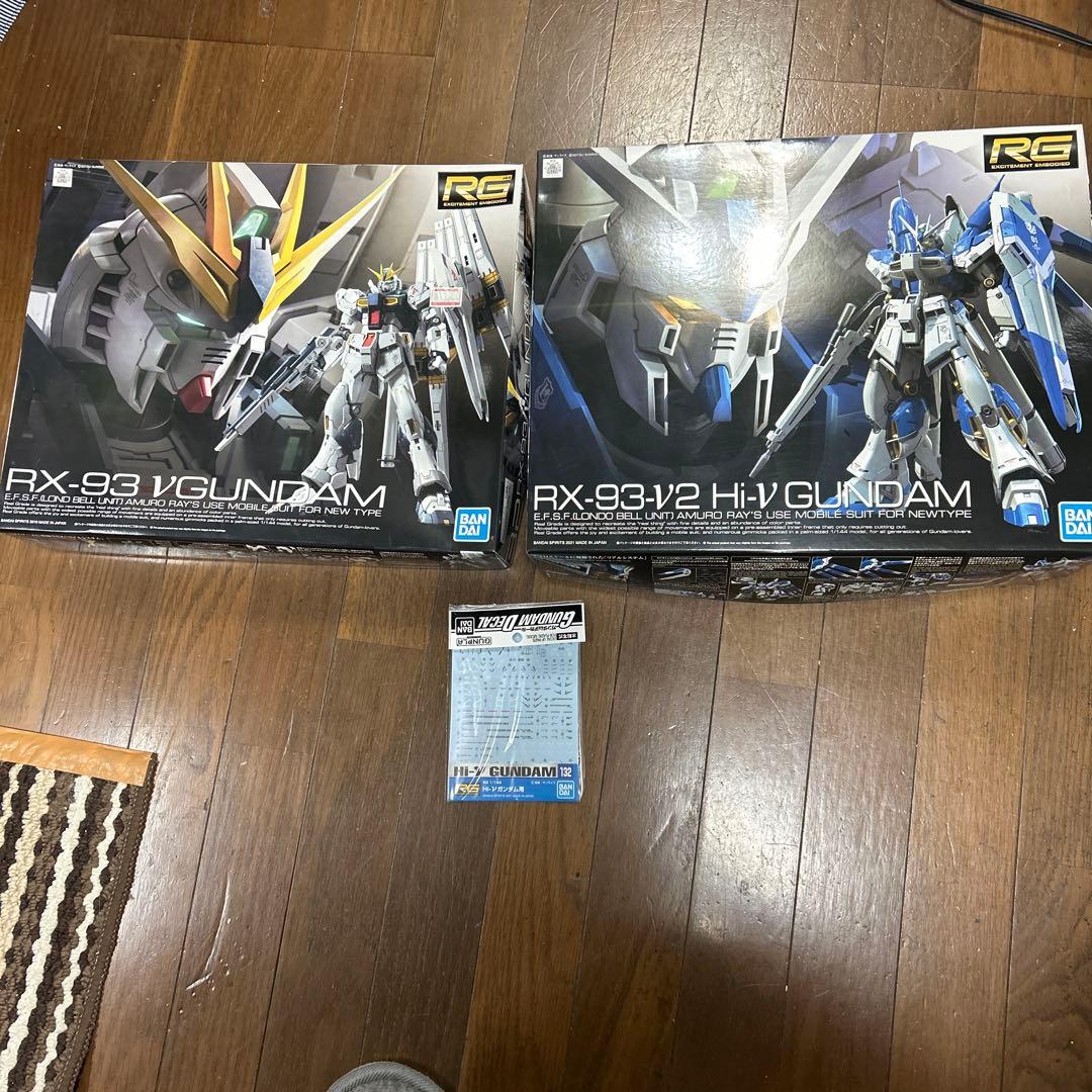 RG Hi-νガンダムデカール付属 & νガンダム セット