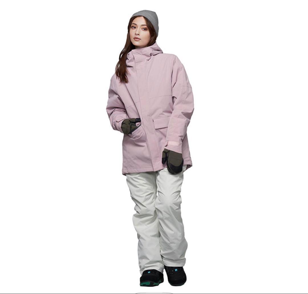 女性用スノーボードウェア上下セット　DLITE ピンク　ホワイト