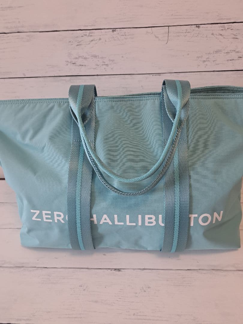 ZERO HALLIBURTON 水色トートバッグ