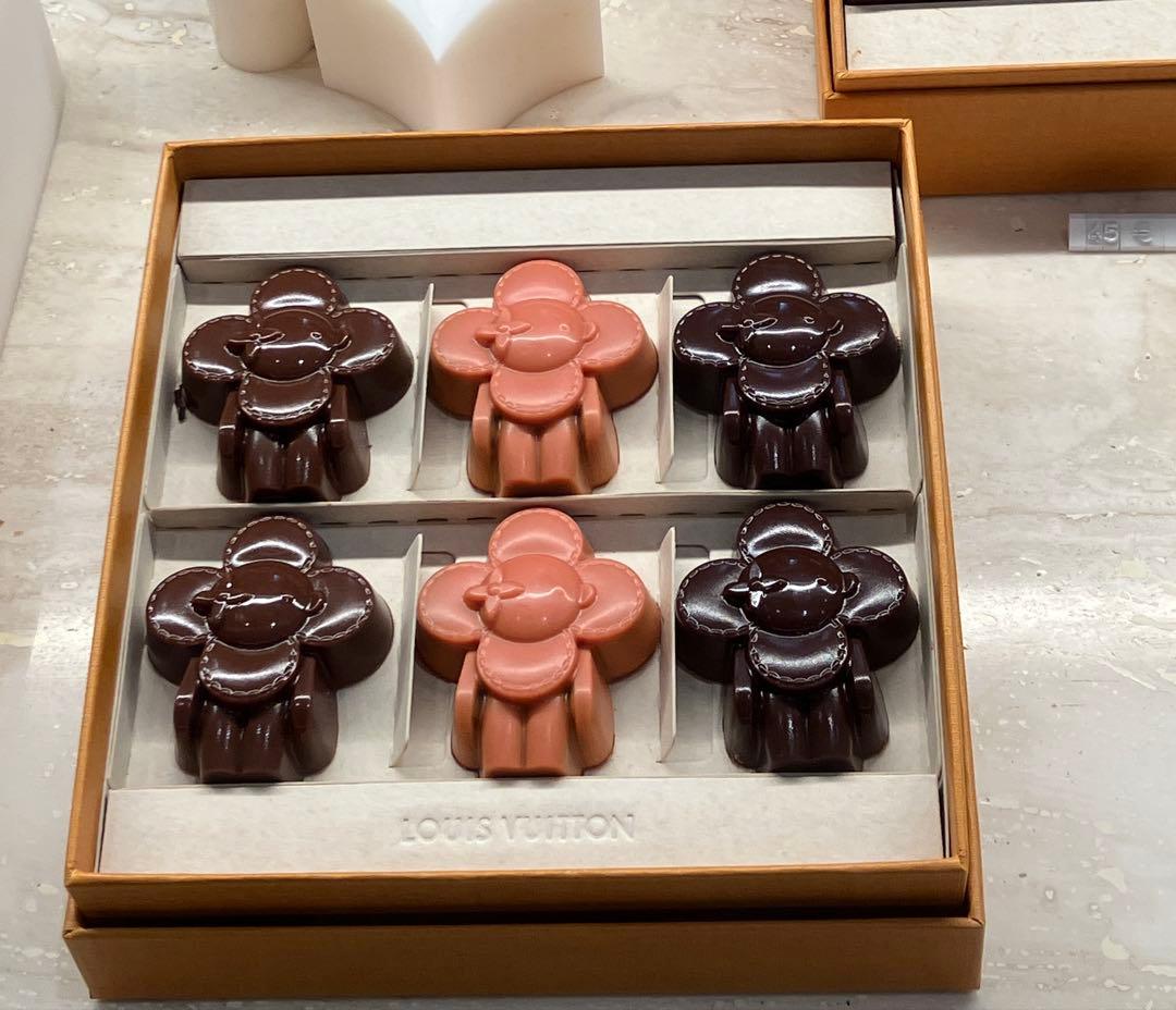 【パリ限定】ルイヴィトン チョコ アソート　限定品 バレンタイン　ショッパー付き