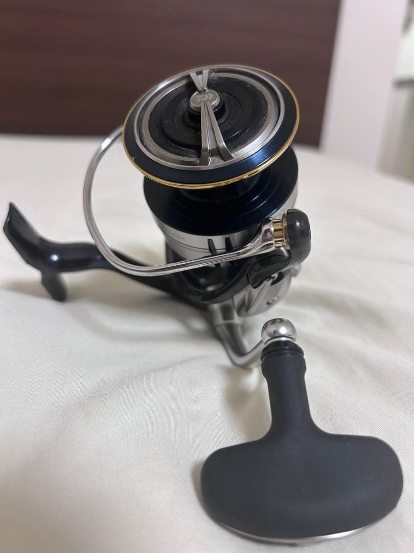 Daiwa19 LT セルテート5000cxhスピニングリール