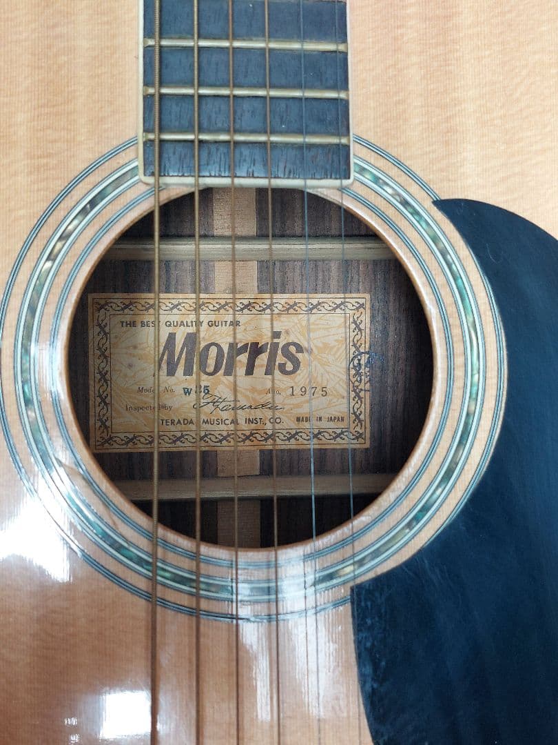 Morris W-25 1975年製フォークギター ハードケース付