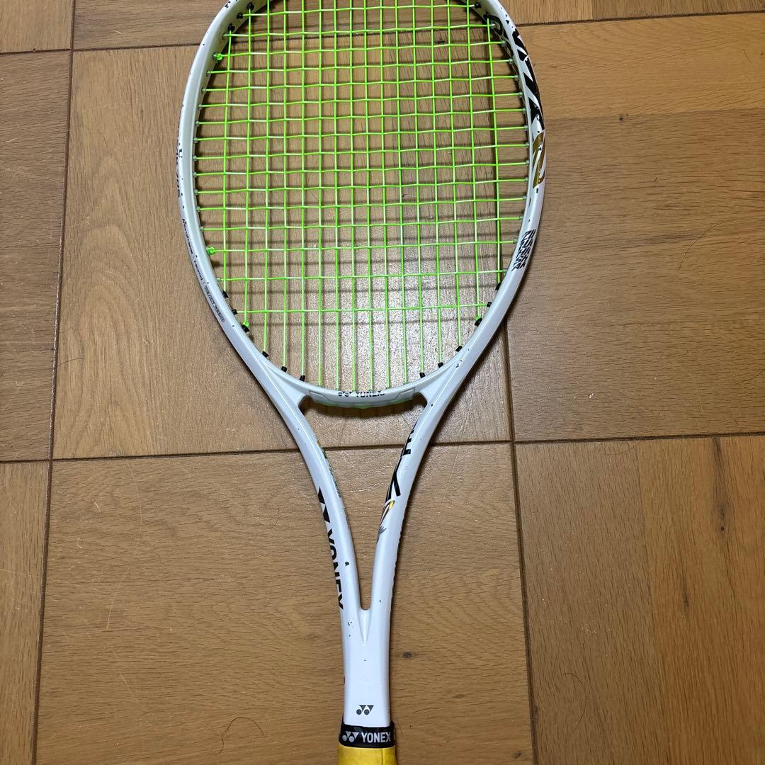 YONEX GEOBRAK 70s テニスラケット美品　ガット新品