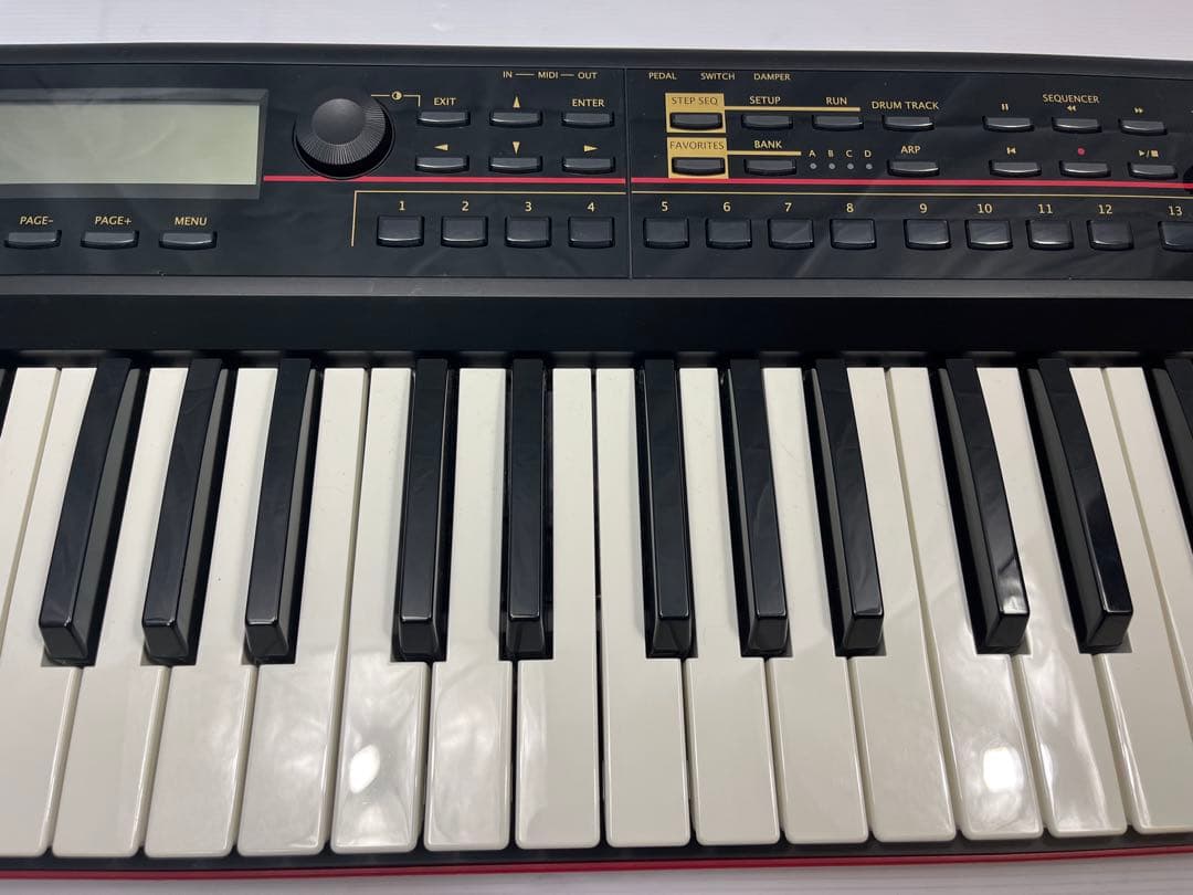 KORG KROSS-61 シンセサイザー 美品 箱付き