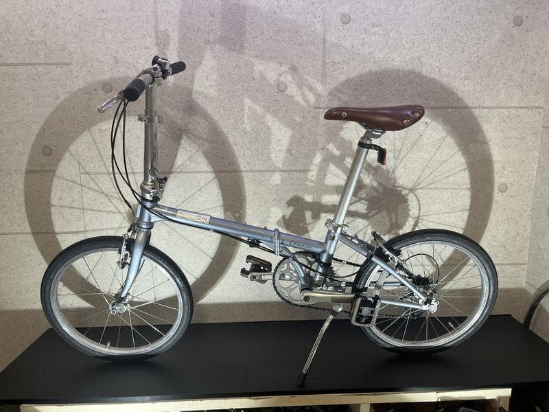 DAHON Boardwalk D7 20インチ 折り畳み