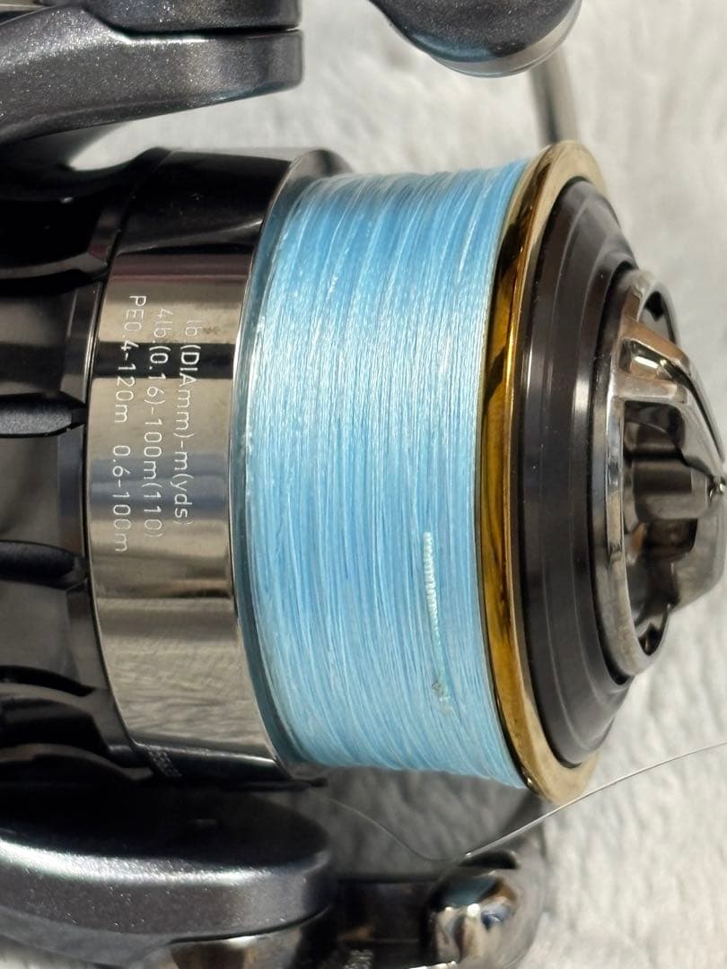 DAIWA 15LUVIAS 2004H スピニングリール