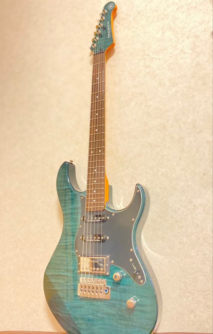 YAMAHA Pacifica PAC612VIIFM エレキギター