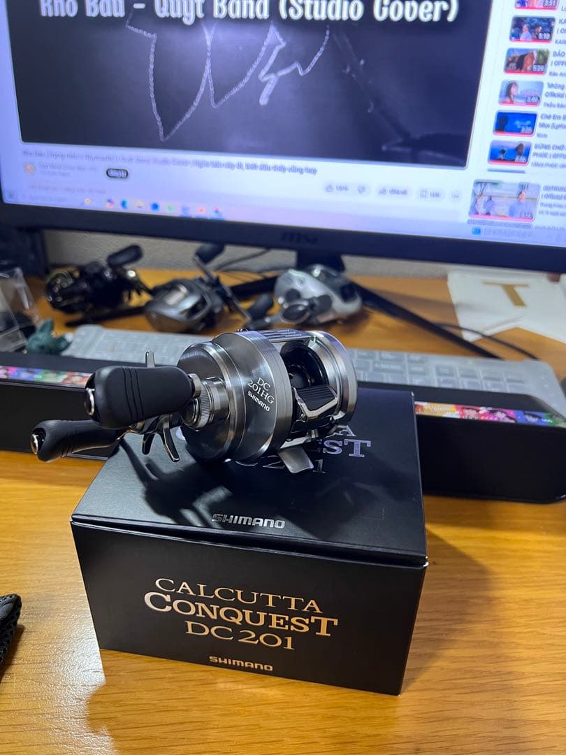 リール SHIMANO CALCUTTA CONQUEST DC201