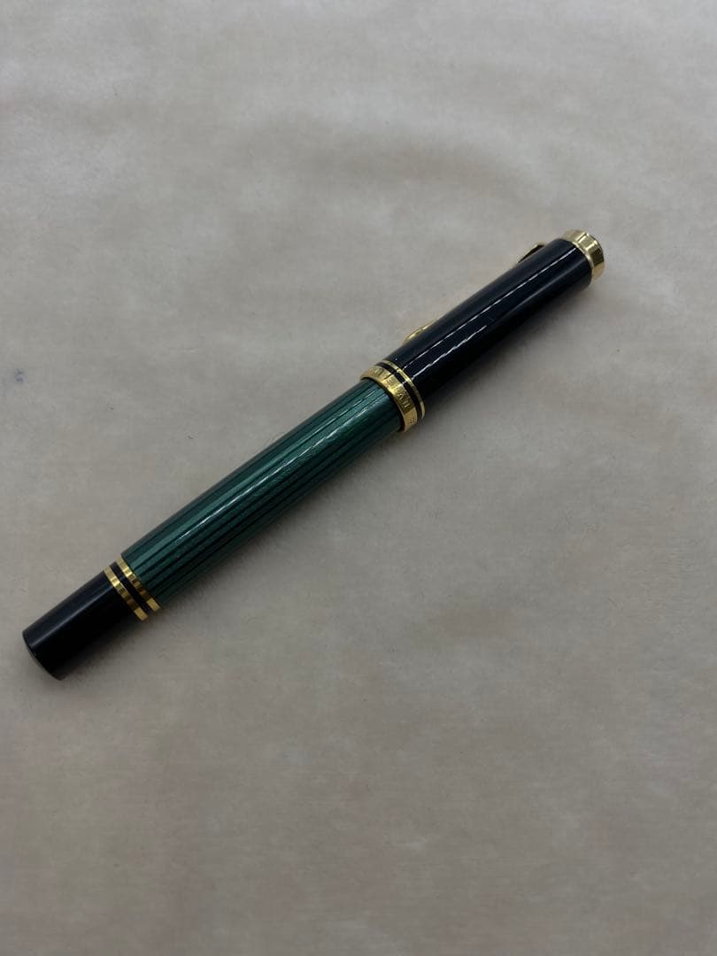Pelikan 万年筆 スーベレーン グリーンストライプ　14C-585