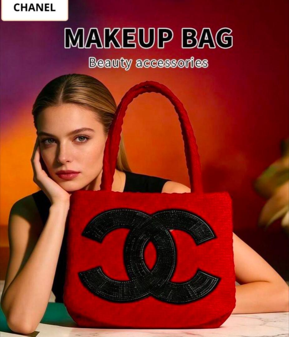 CHANEL メイクアップバッグ レッド