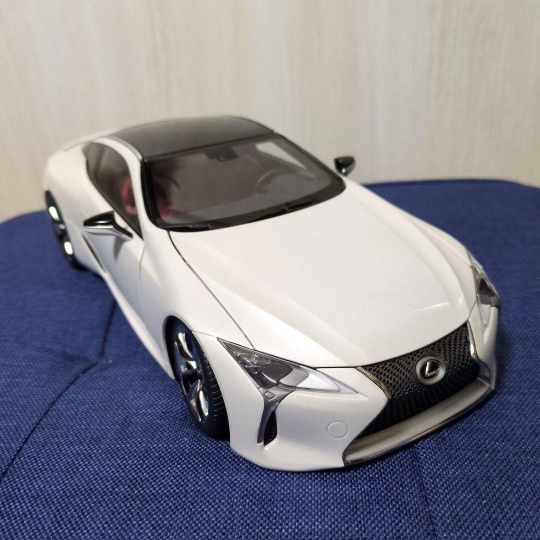オートアート　Lexus LC500 1/18 純正　ホワイト　ジャンク