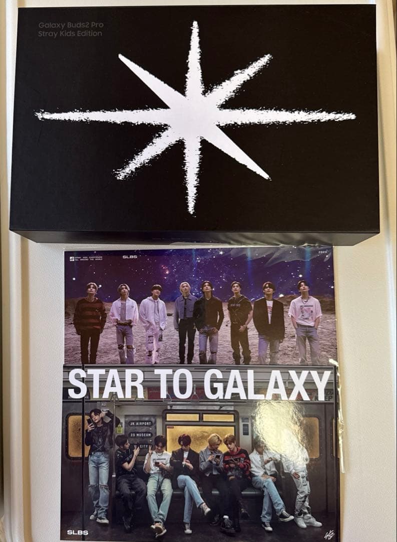 新品 StrayKids GALAXY イヤホン