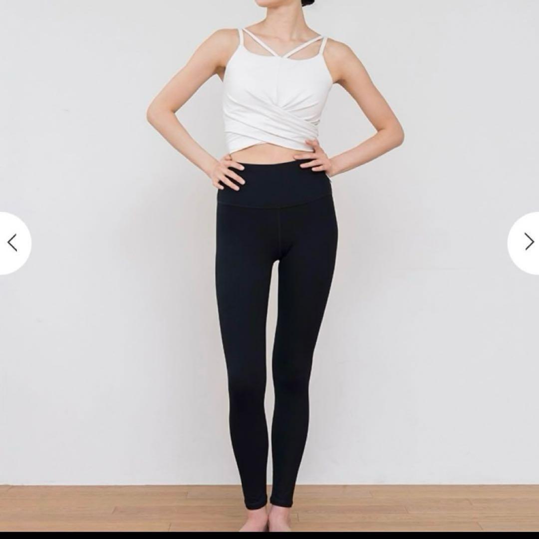 【SUKALA】ショートクロスキャミソール＆レギンスセットアップ Sサイズ