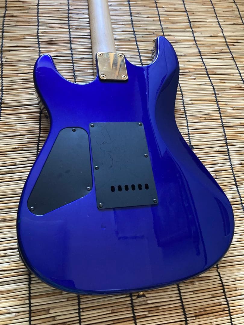 ☆ 花梨☆ 美品　改造で新機能満載　FERNANDES SSH ST