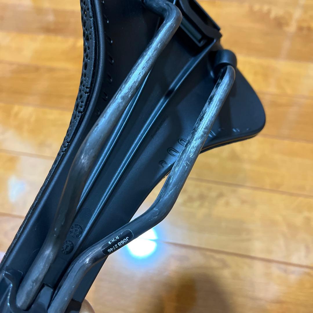 fizik アンタレス VERSUS EVO R1 ADAPTIVE 中古品
