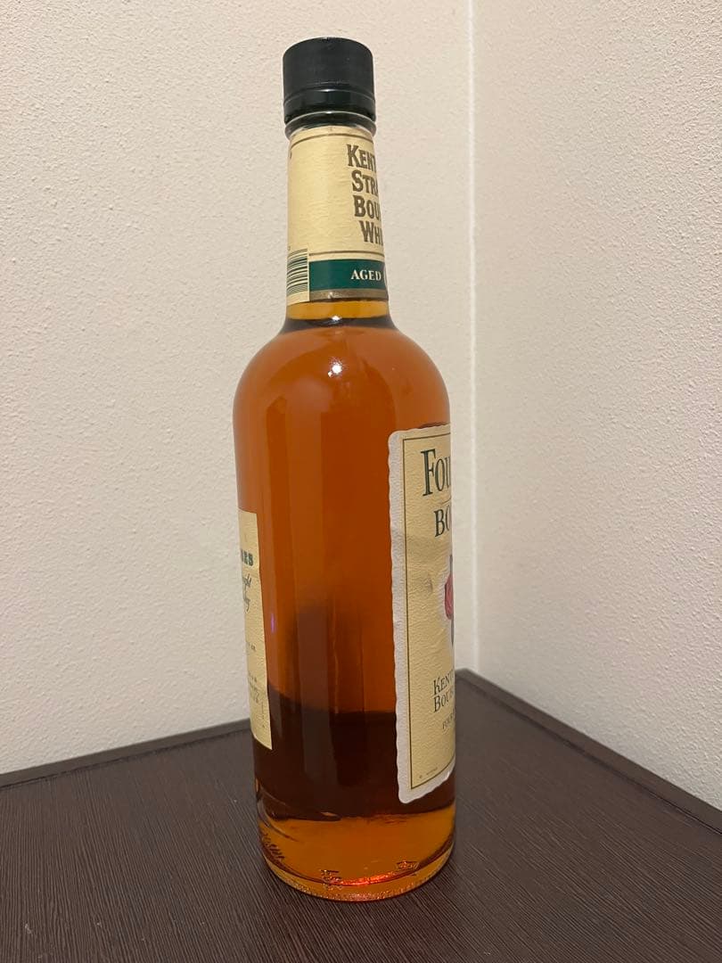 フォアローゼス Four Roses Bourbon 特級　古酒