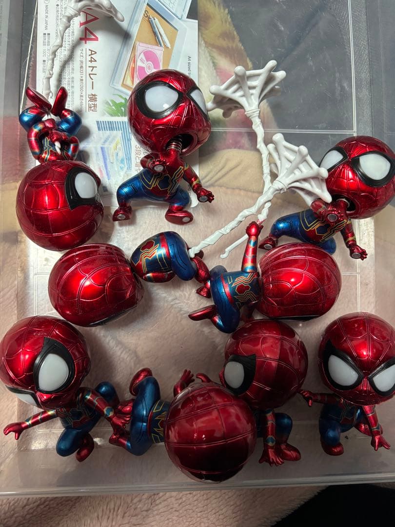 コスベビー　スパイダーマン　カー用品フィギュア　磁石