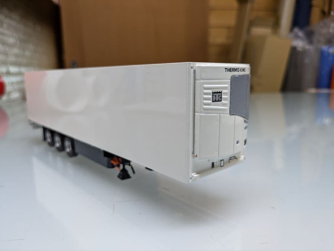 ミニカー 1/50 Tekno SCHMITZ reefer trailer