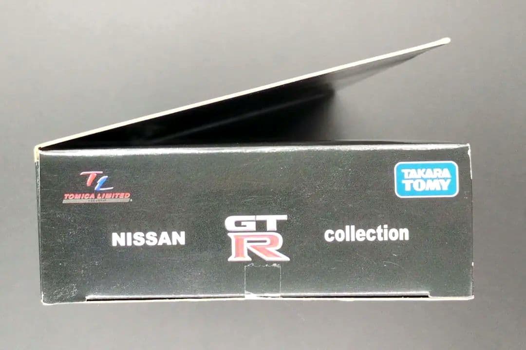 TOMICA LIMITED NISSAN GT-R collection 5台
