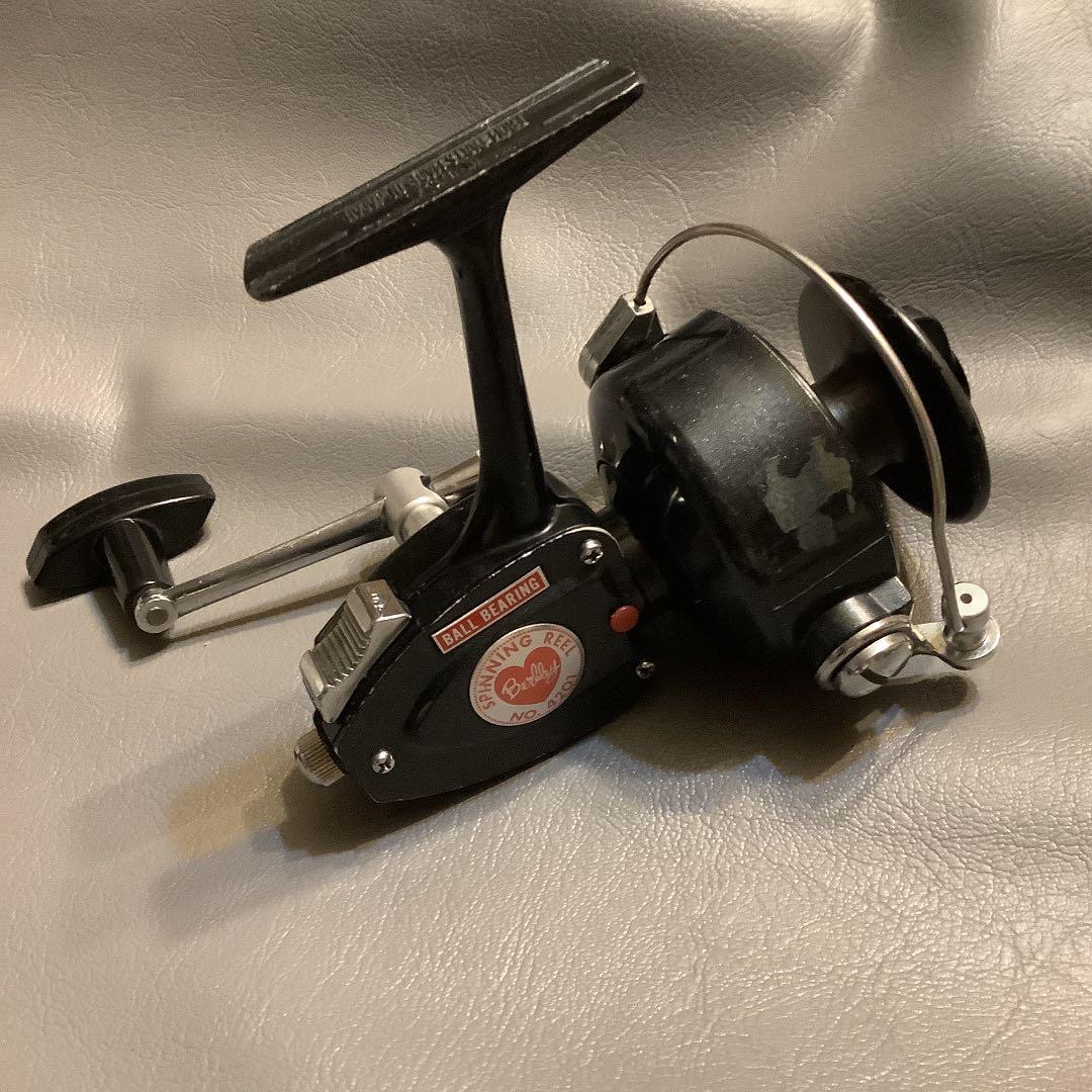 リール Berkeley SpiningReel 4201 USA