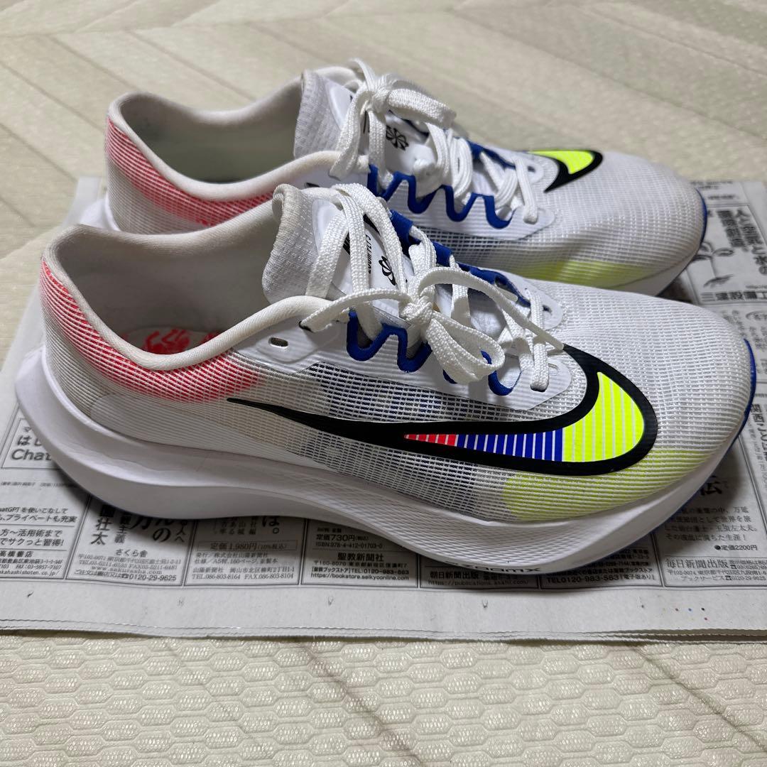 ナイキ zoom fly5 スニーカー