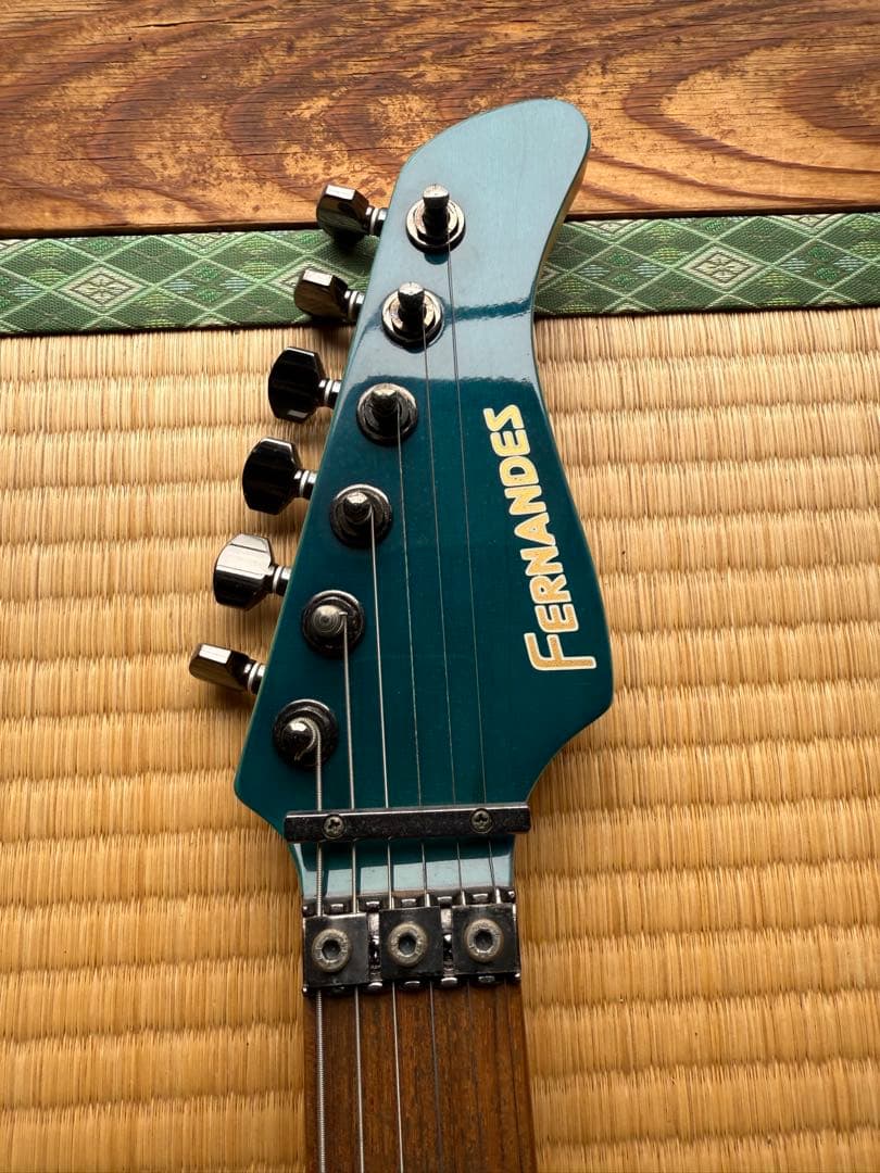 FERNANDES FR-85 サスティナー　完動品　ミントコンディション