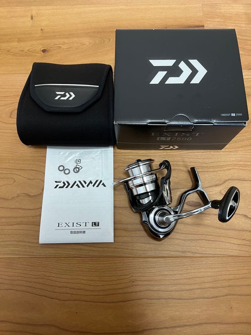 リール DAIWA 18EXIST LT2500