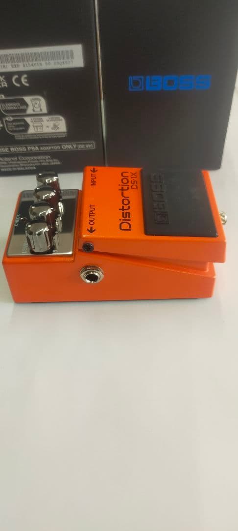 BOSS DS-1X ディストーションエフェクター