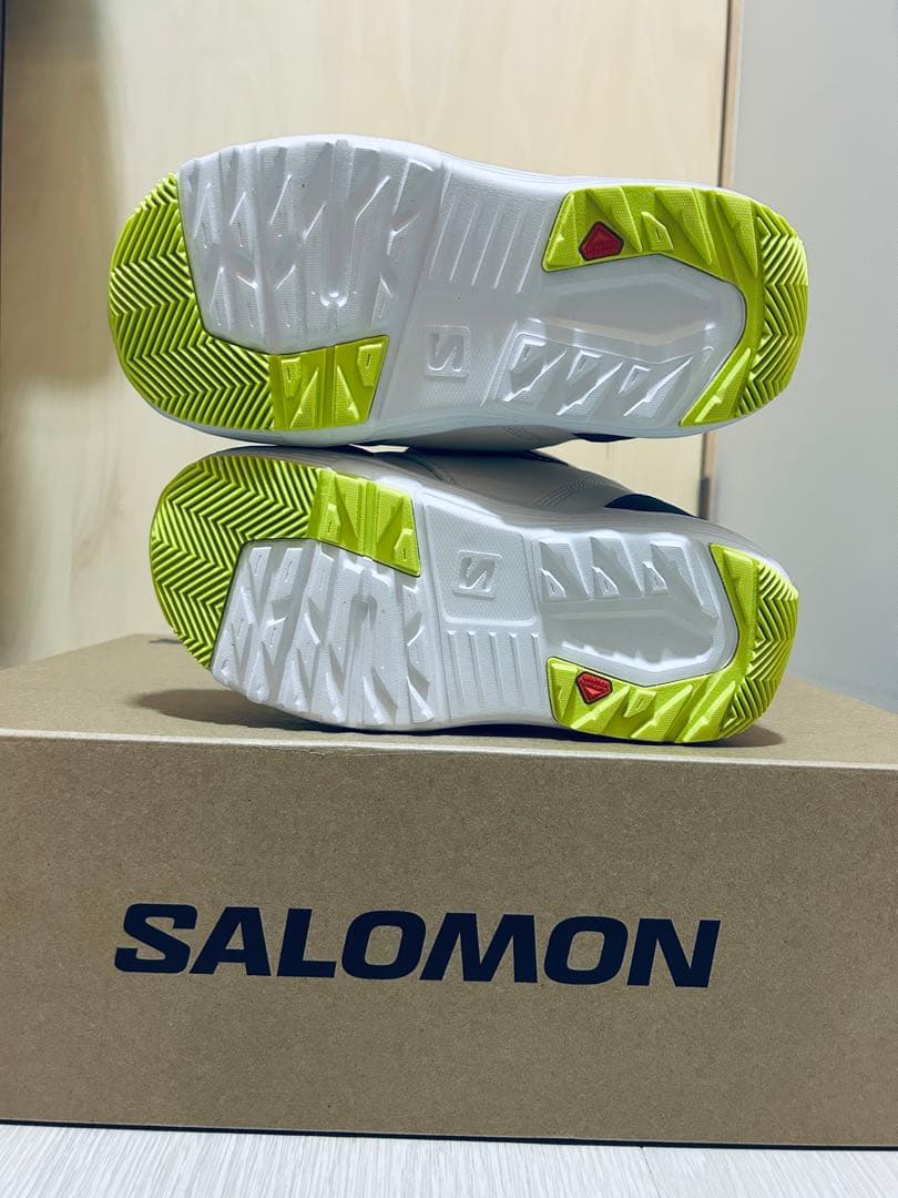 新品 SALOMON IVY BOA スノーボード　ブーツ レディース　キッズ
