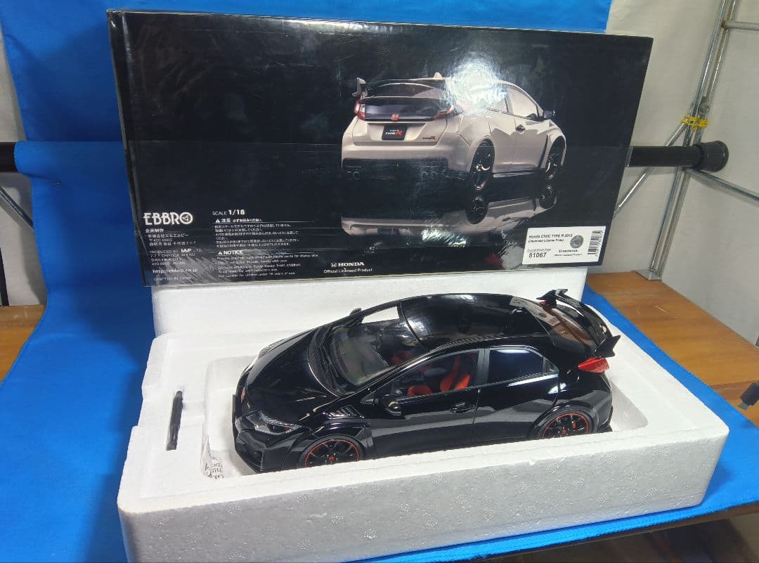 1/18 HONDA CIVIC typeR ブラック EBBRO 81067