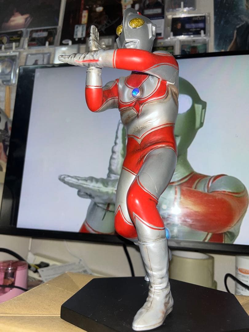 ウルトラマンジャック フィギュア ウルトラマンCCP 大怪獣シリーズ xplus