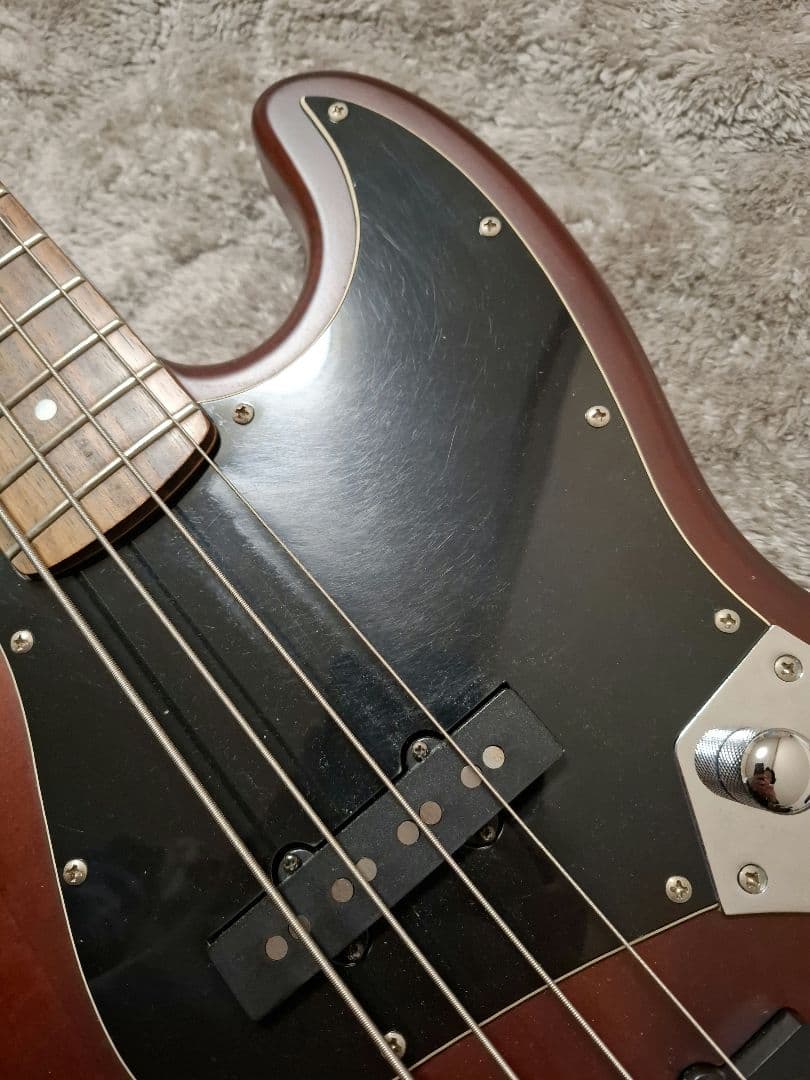 (特価) Squier by Fender JAZZBASS 「順反りジャンク」