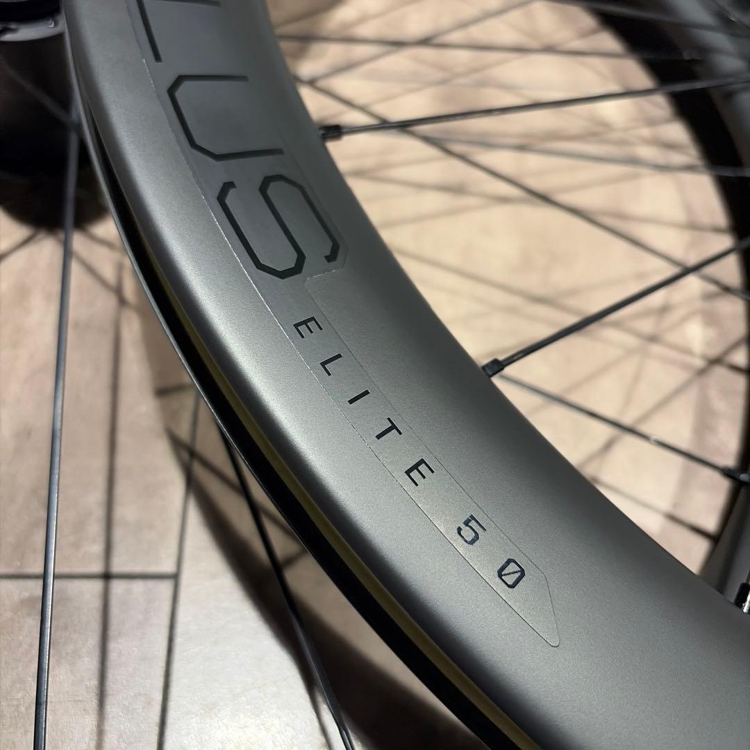 Bontrager Aeolus Elite 50 カーボンホイール2ヶ月使用