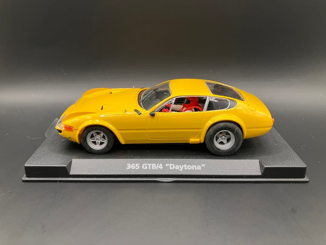 365 GTB/4 \"Daytona\" 1/32 スロットカー FLY