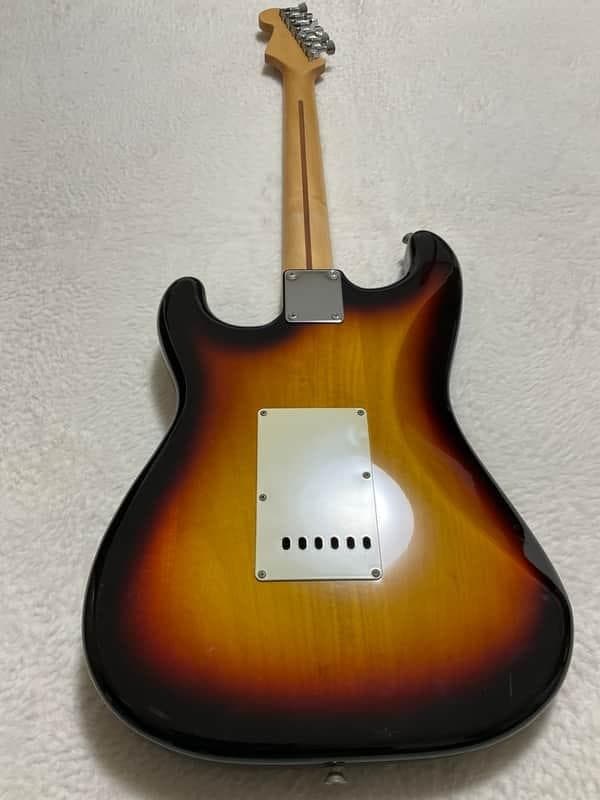Fender Japan ST-STD HSS ストラトキャスター 2012製