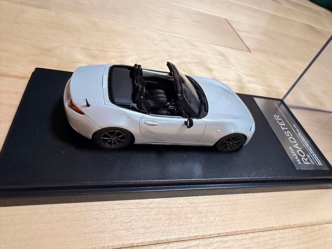 1/43 MAZDA ROADSTERnd シルバー ミニカー モデルカー
