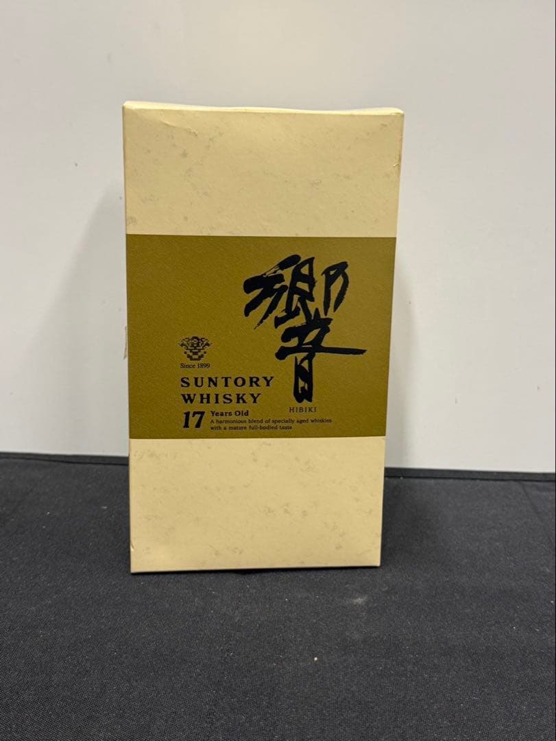 ●希少● 響 SUNTORY WHISKY 17年 箱入り