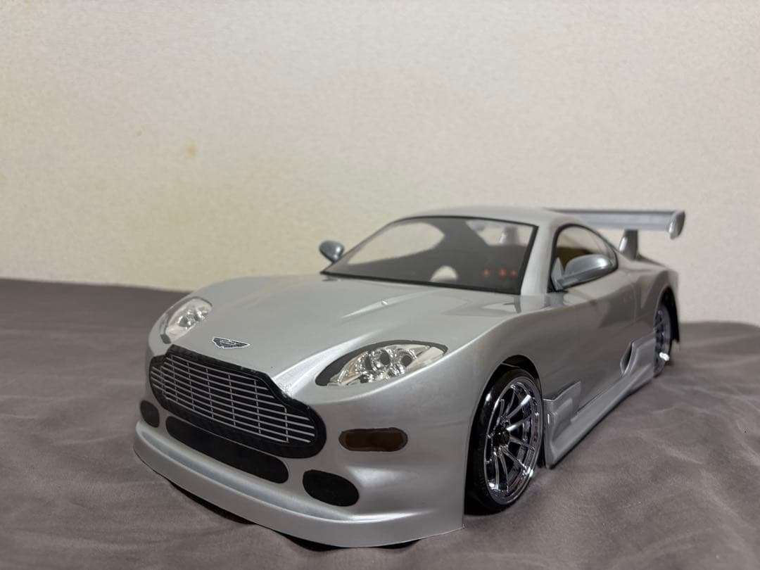 ラジコン ボディ アストンマーティン DB7 1/10 未走行