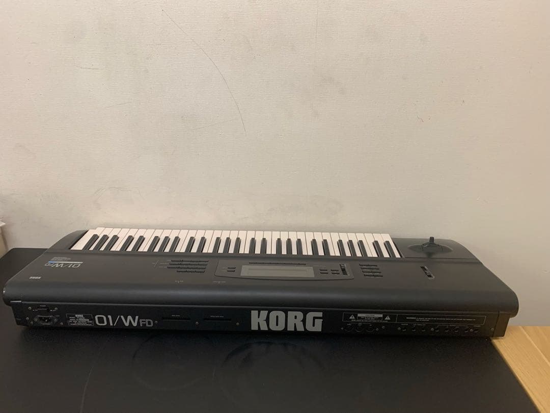 KORG コルグ 01/WFD ゼロワン シンセサイザー 61鍵盤 ケース 希少