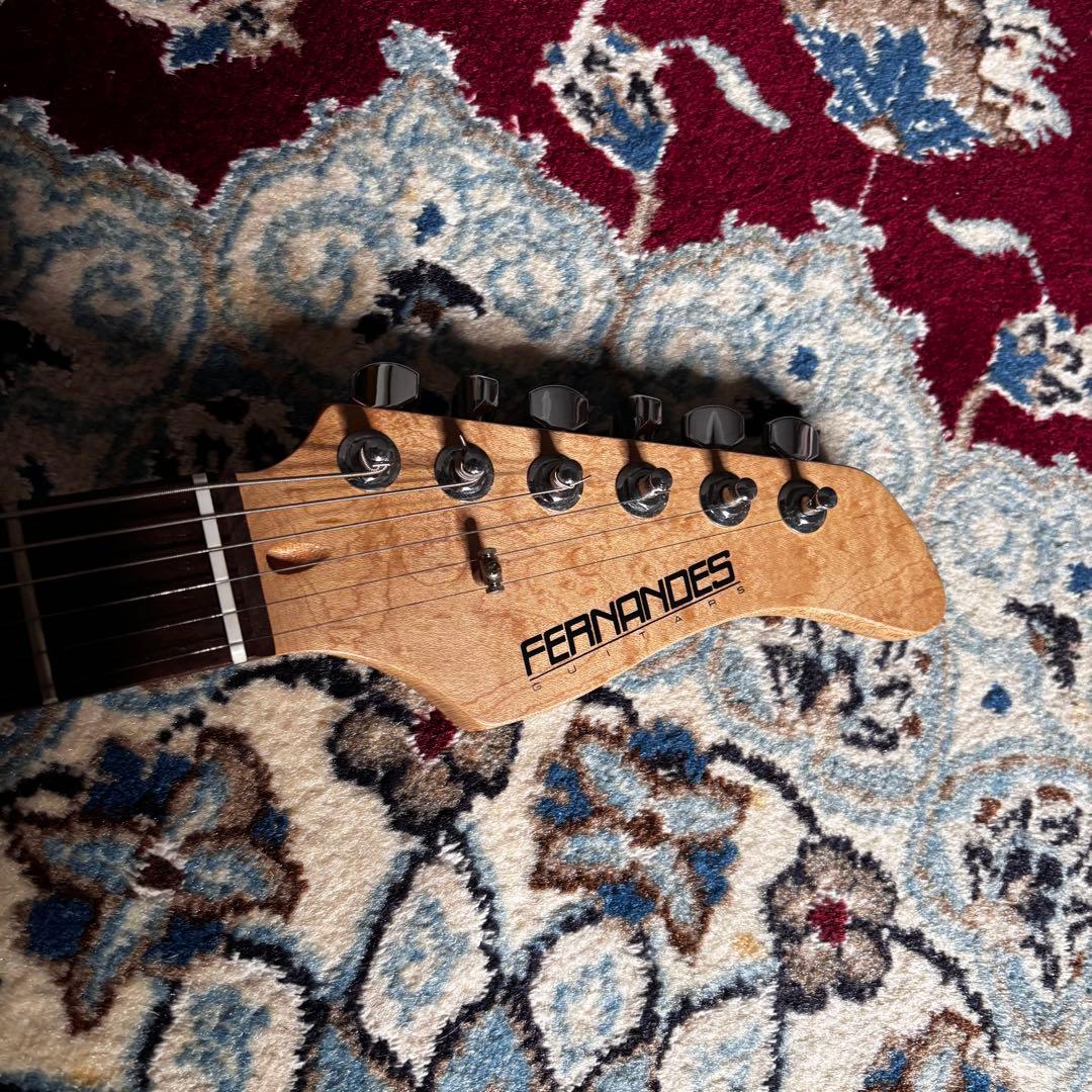 逸品　Fernandes RETROROCKET PRO サスティナー