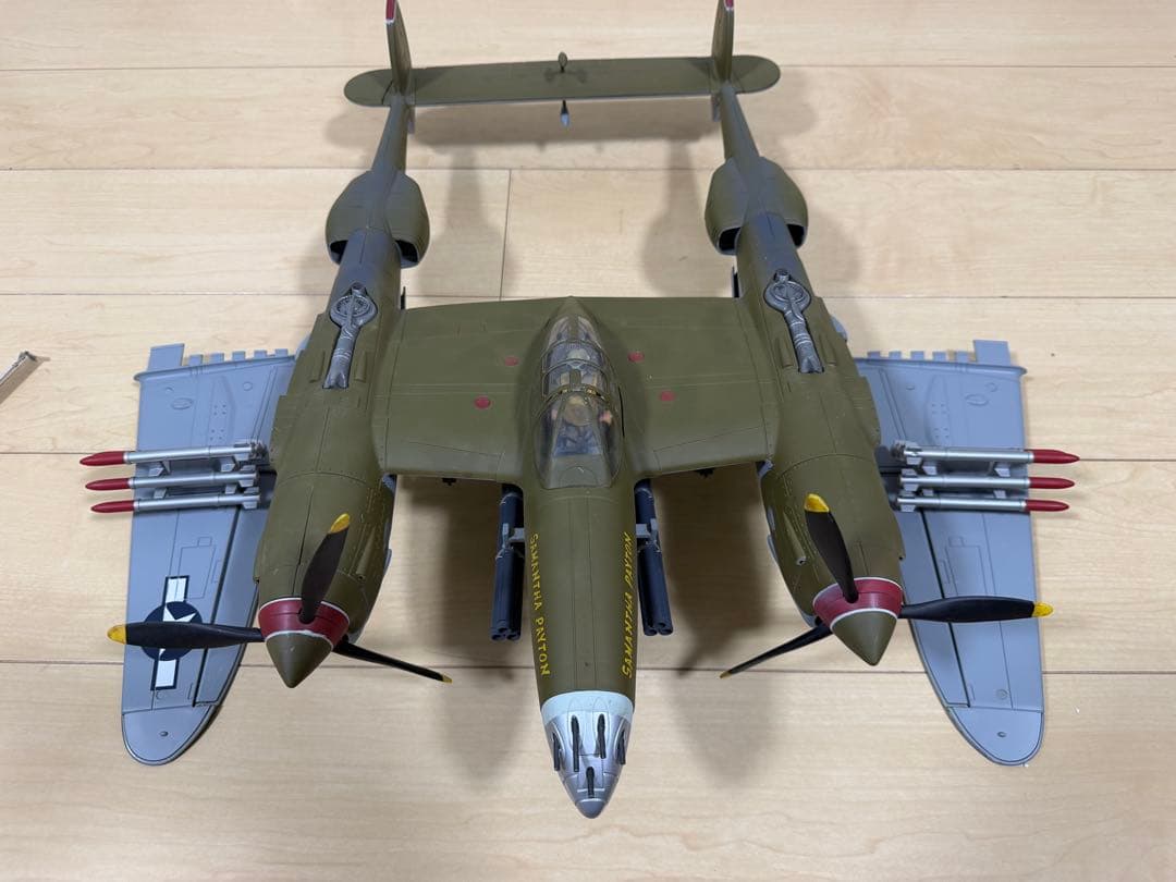【希少】センチュリートイズ 1/18 アメリカ陸軍 P-38J ライトニング