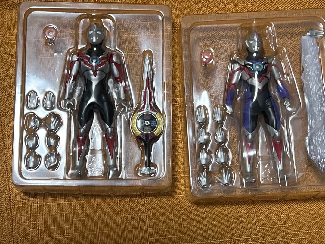 SHFiguarts ウルトラマンオーブオーブオリジン、スペシウムゼペリオン