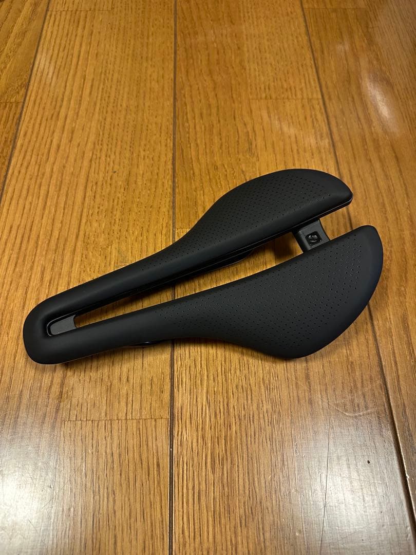 パーツ BONTRAGER AEOLUS ELITE