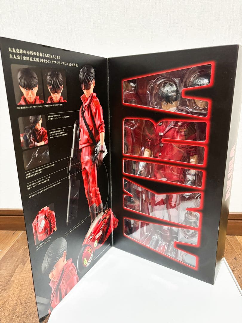 AKIRA 金田正太郎　メディコムトイ　1/6スケールフィギュア