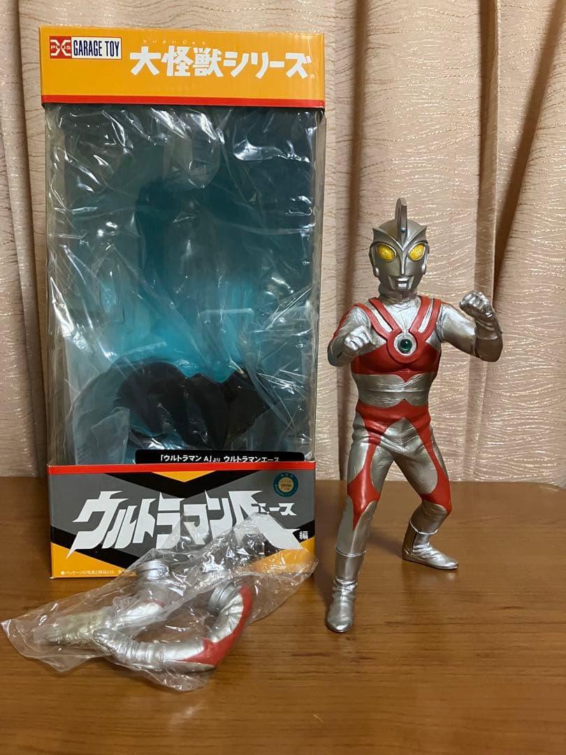 大怪獣シリーズ　ウルトラマンエース　少年リック限定版