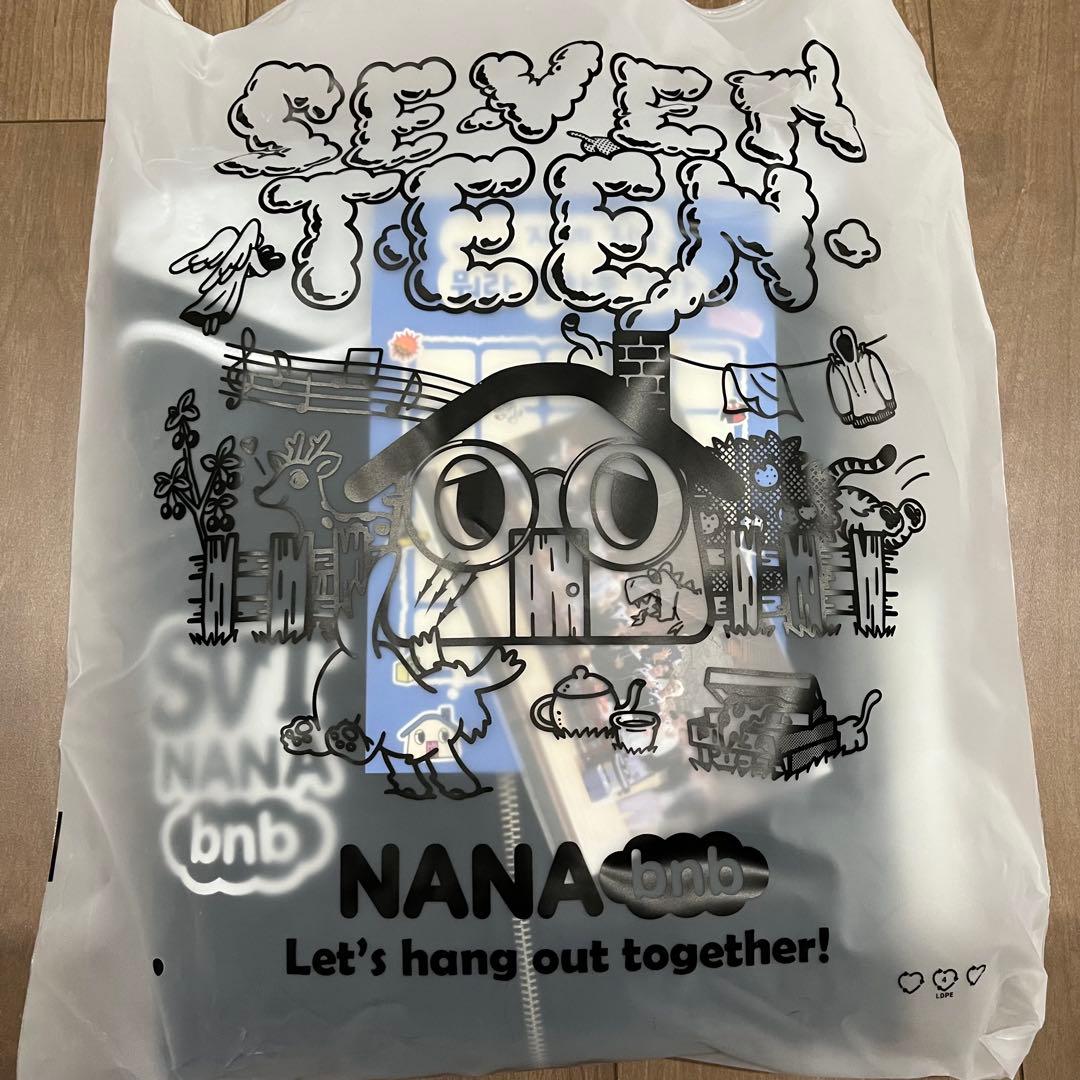 【新品未開封】SEVENTEEN NANA bnb ナナ民泊 パーカーフーディー