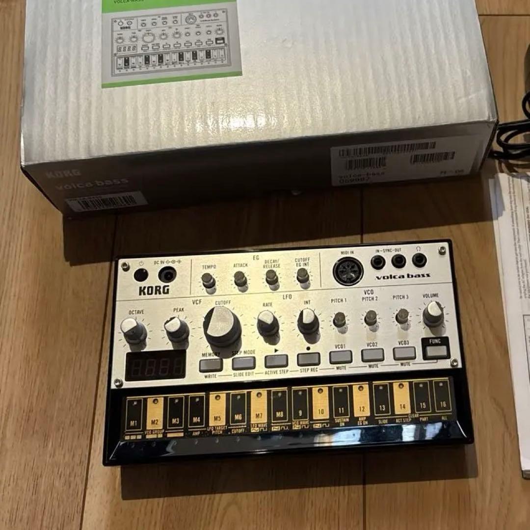 【美品】KORG volca bass