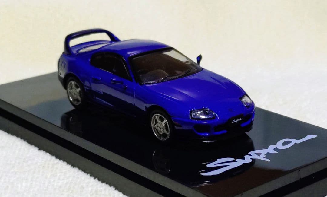 ホビージャパン　ミニカー３台セット。（1/64）　レビン・Ｓ２０００・スープラ