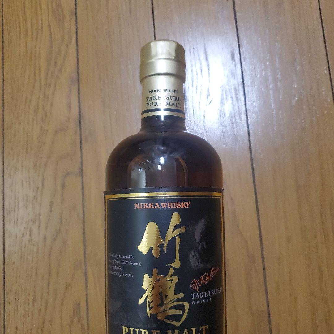 新品・未開封☆竹鶴 PURE MALT 700ml 黒ラベル（旧ボトル早い者勝ち
