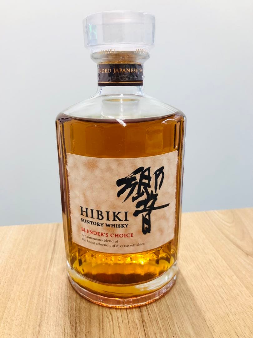 HIBIKI 響 サントリー ウイスキー ブレンダーズチョイス 700ml